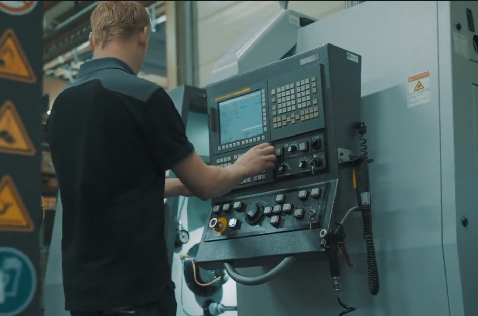 CNC Machine service | B&S